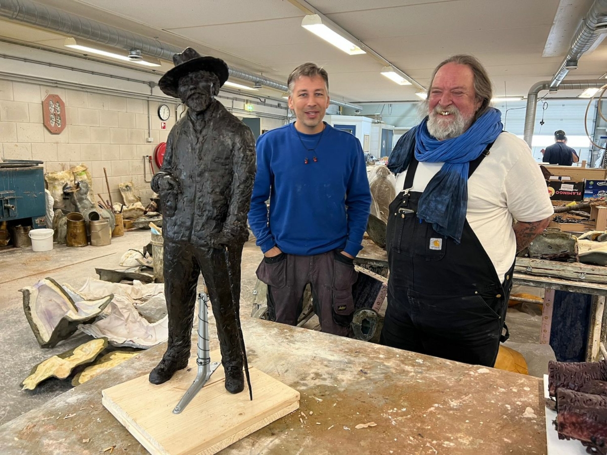 Het komt er: beeld voor Leendert Pop naar de bronsgieter - de Brug ...